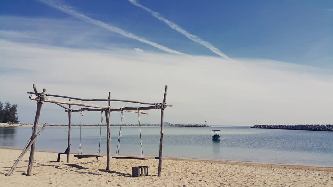 Our Top 10 Picks For The Best Beach in Terengganu In 2025 - TREVO Stories